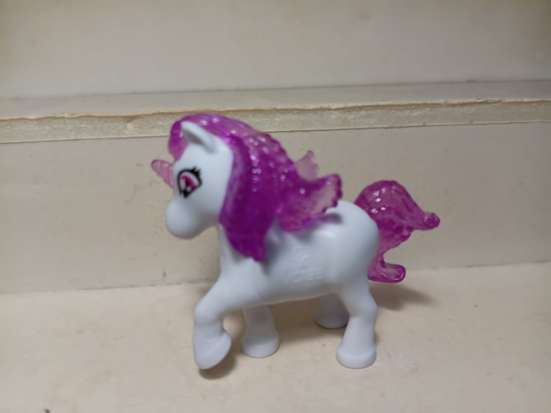 Kinder VC195 Unicorns ljubičasti