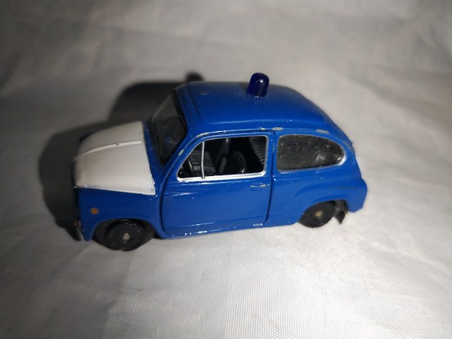 Zastava 750 Milicija 1/43