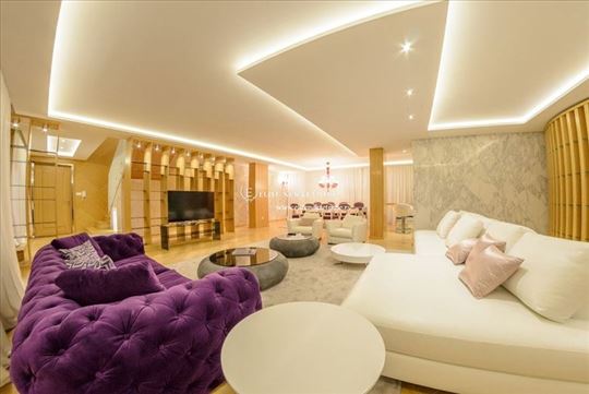 Duplex penthouse sa saunom,garaza
