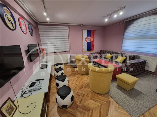 Izdaje se jednosoban stan, 40m2, sa svim troškovim
