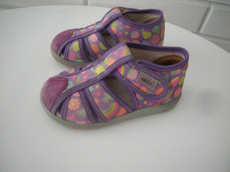 KIDZZ patofne br. 24 %%