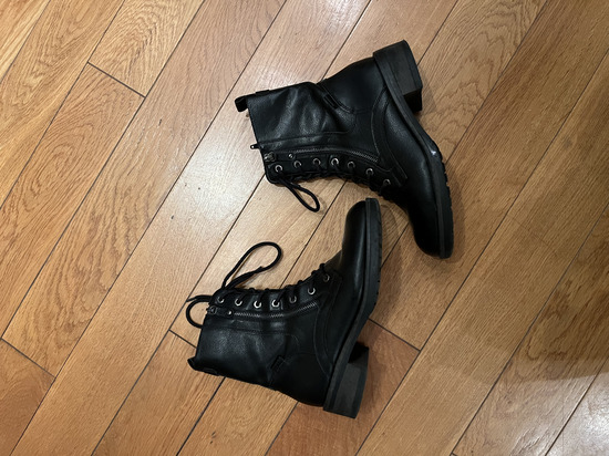 SNIZENJE ‼️Deichmann cizmice 40