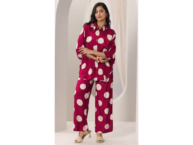 LUKSUZ OD 100% PRIRODNE SVILE – Set Pidžama (XL) - NOVO