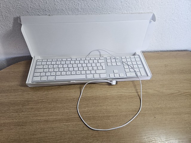 Aluminijumska Apple USB SLIM tastatura A1243 numericka