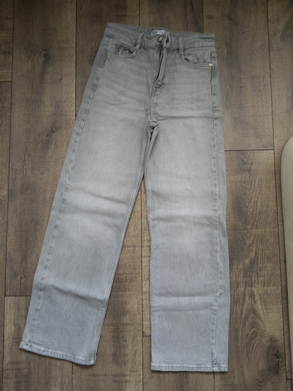 Zara pantalone