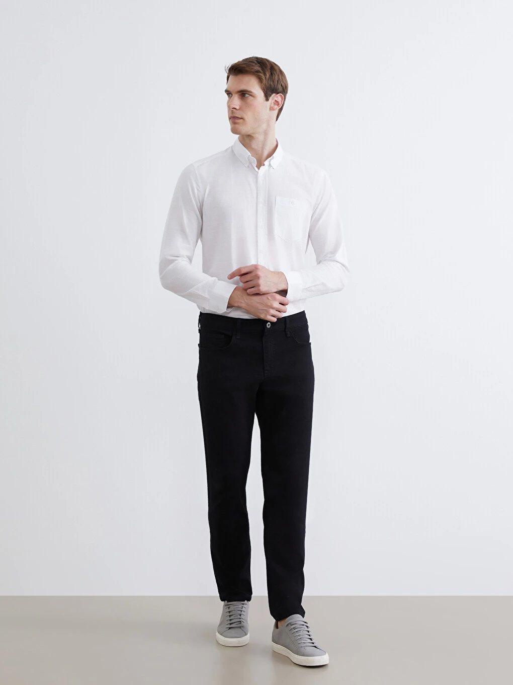 LCWAIKIKI Classic Muške Chino Pantalone Od Gabardina Slim Kroja