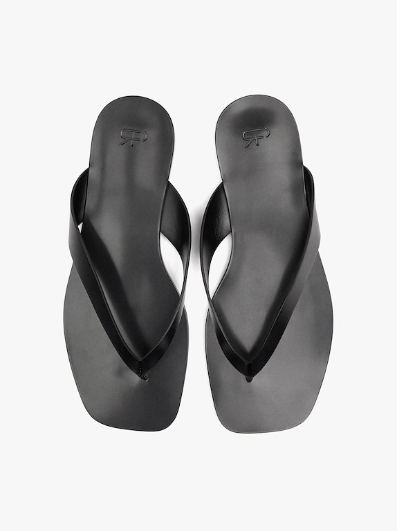 FLAT LEATHER SANDALS