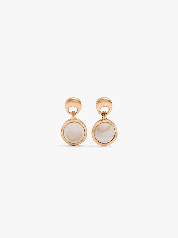 SHORT EARRINGS WITH SHELLS