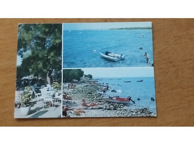 Novalja - Čamci - Hrvatska - Putovala -