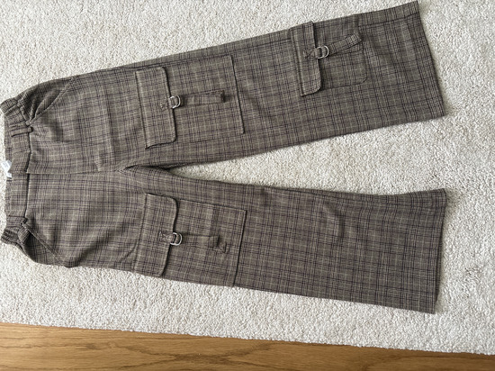 Zara nova pantalone 11-12