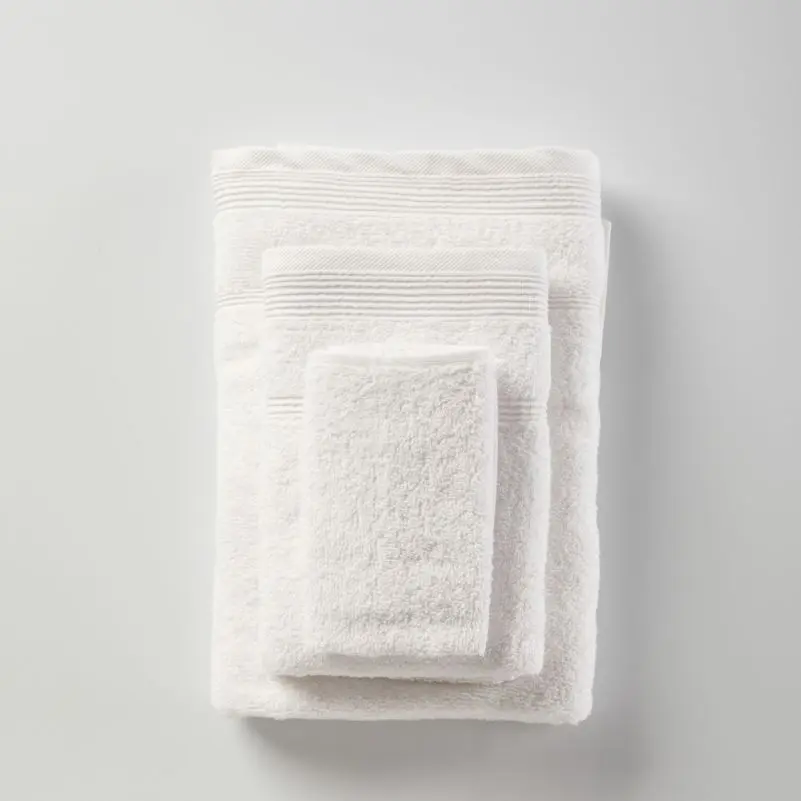 Peškir 400g/m2 beli 70x140