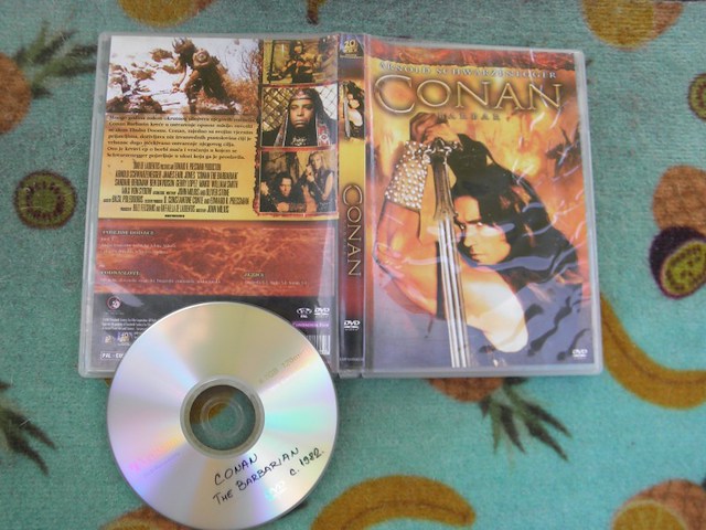 Konan 1982.