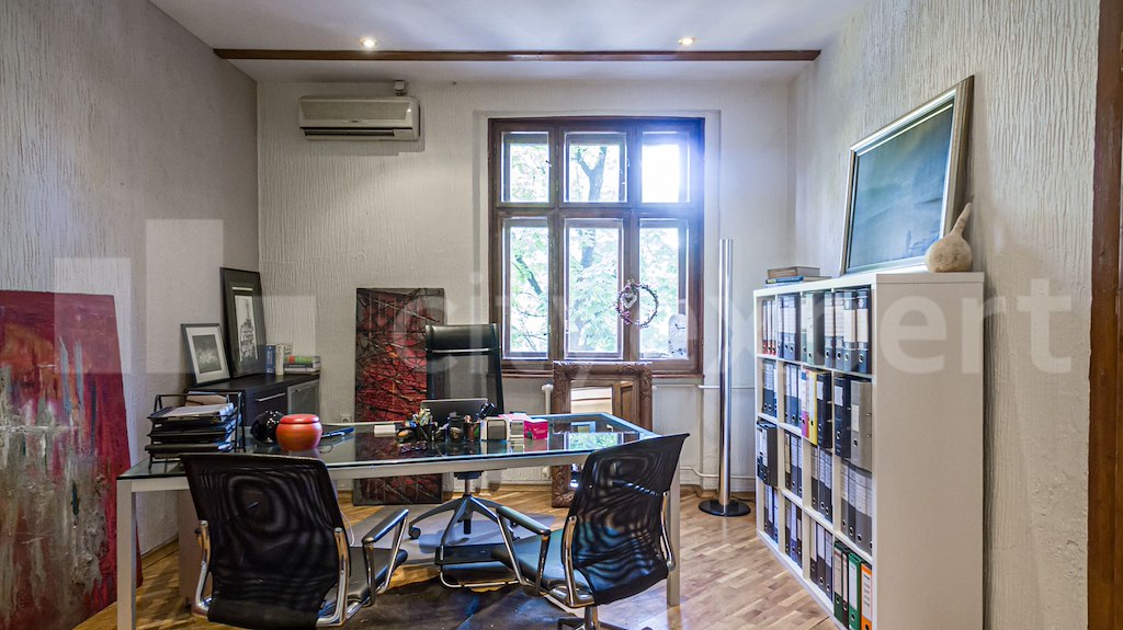 Poslovni prostor Izdavanje Novi Sad Bez skrivenih troškova - 51m², Miroslava Antića, Novi Sad - 500€