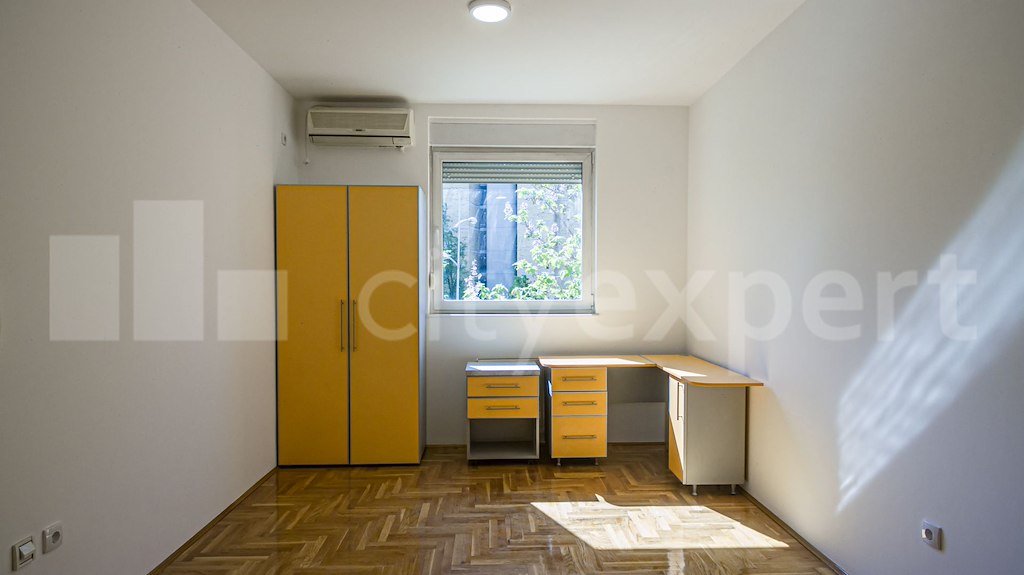 Stan Prodaja: 24m², Alekse Šantića, Novi Sad - 95200€