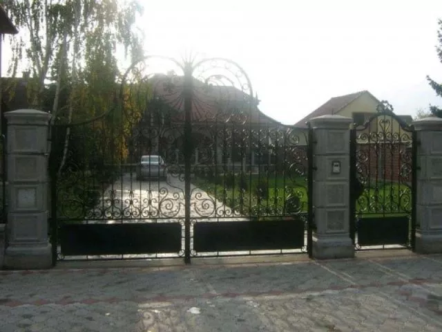 KOVANE KAPIJE 04