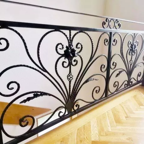 BRAVARIJA CIMEŠA - KOVANE OGRADE I KAPIJE - KVALITET KOJI SE VIDI, SIGURNOST KOJA TRAJE