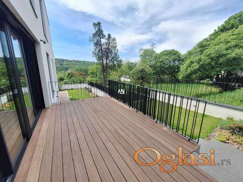 Senjak, Banjičkih žrtava, vila od 292 m2 ID#36427