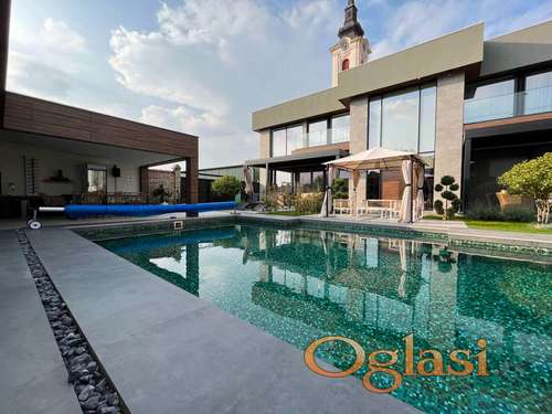 Vinea Lux House