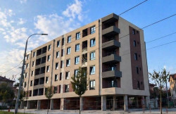 Stan 88m² centar, blizina Grčke ambasade, 201700€