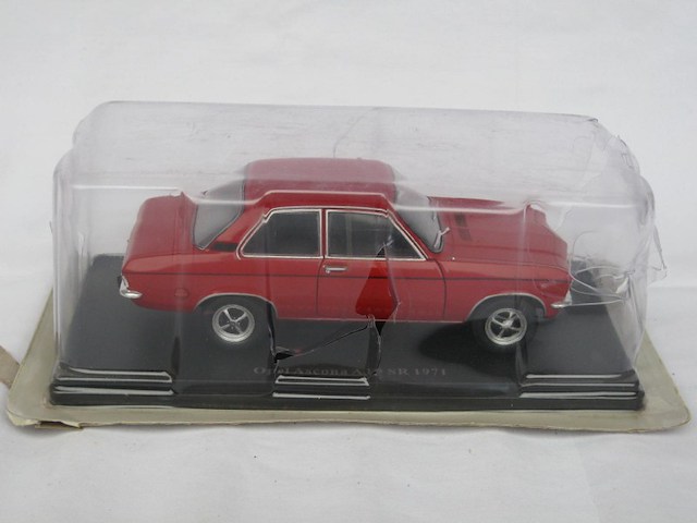 1:24 hachette opel ascona A