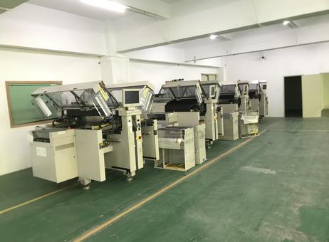Siemens HS60 SIPLACE високо брзински pick & place машинa – 60.000 CPH, 4 гантри, 12 млазница по глави