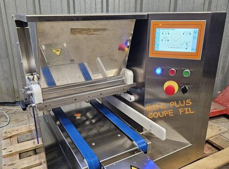 Alimat Miniplus Kupe FIL CF V3 mašina za doziranje i oblikovanje, model 2021