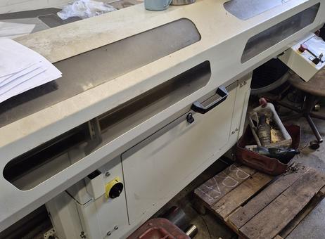 Uređaj za uvlačenje šipki CNC Technology Spacesaver SS 2500