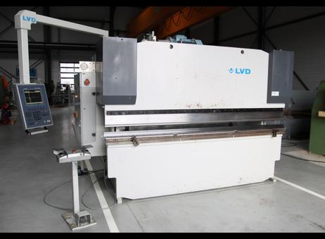 LVD PPI 110/30 CNC presa savijač
