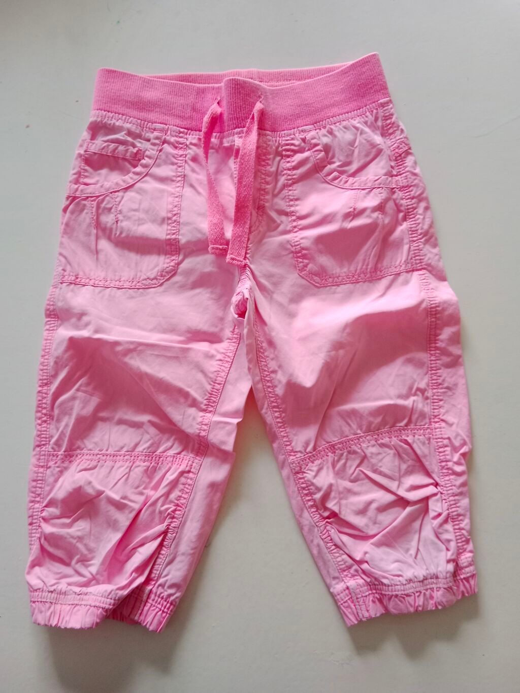 H&M neon roze 3/4 pantalone letnje za devojčice Veličina 122 cm
