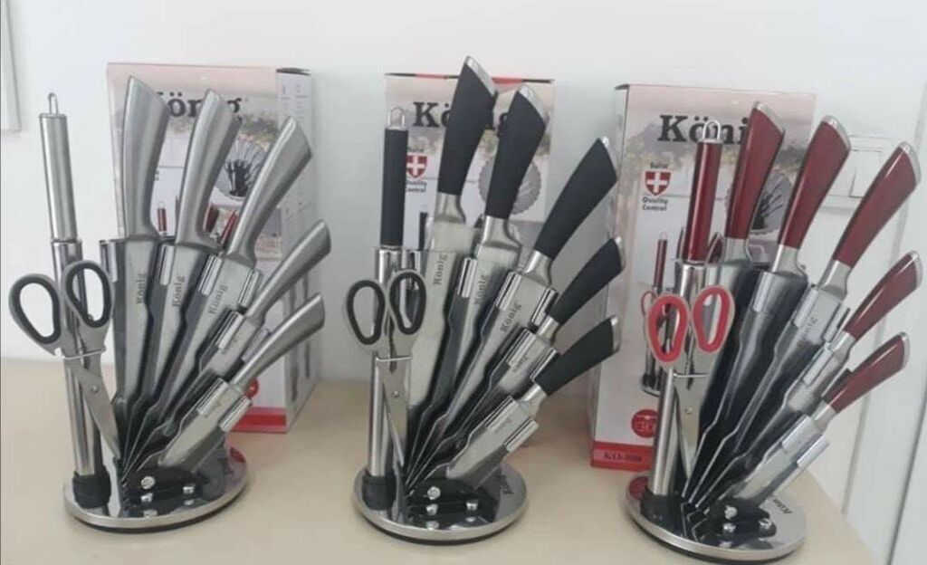 Set noževa König – komplet za kuhinju na rotirajućem stalku -