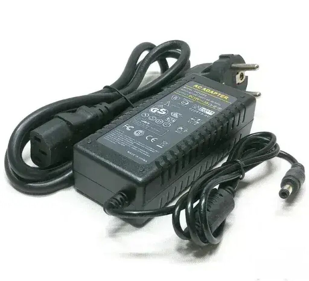 Napajanje za video nadzor – 12V DC u plastičnom kućištu    Opis