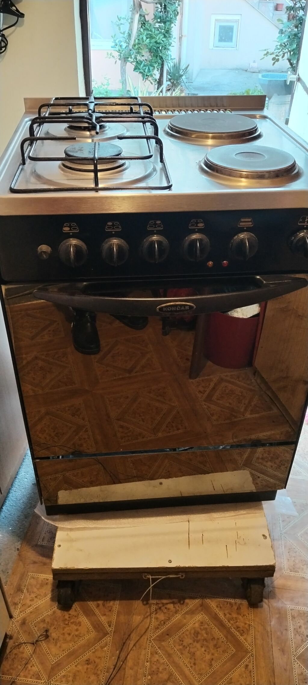 Šporet končar, struja plin, ispravan, očuvan, moze da radi i na
