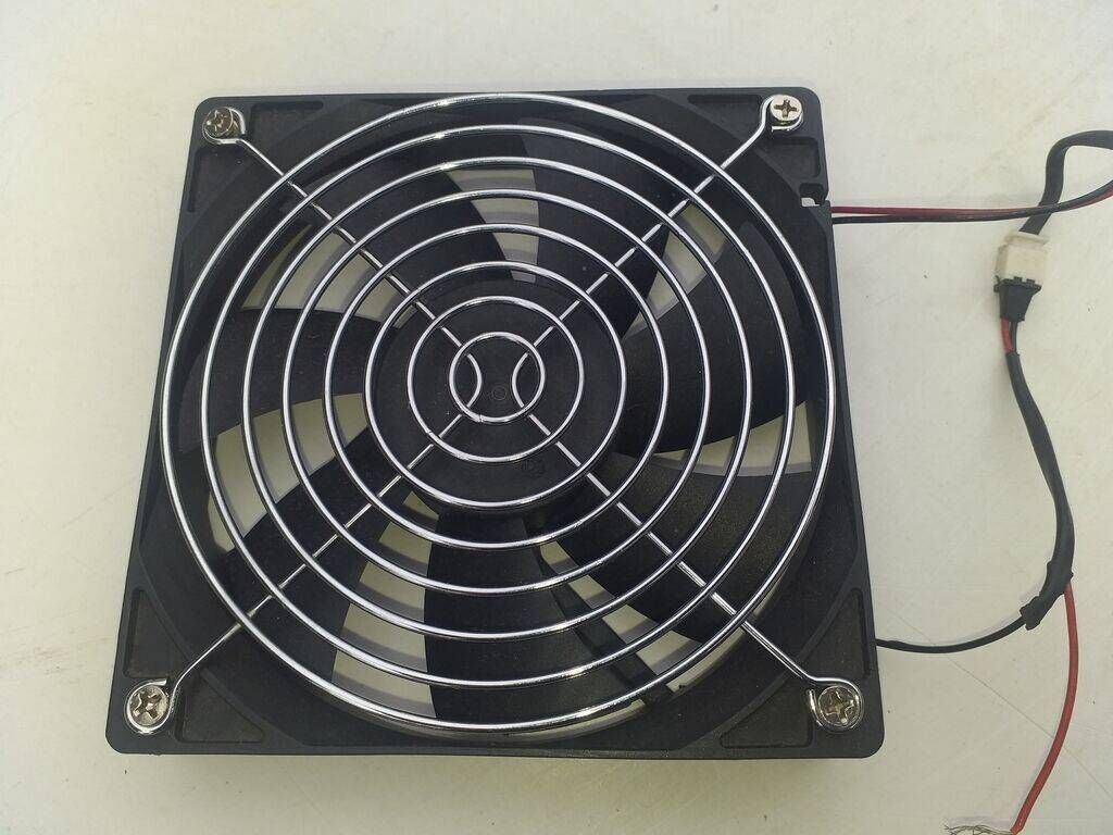 Kuler globe fan sa mrezicom120mm ispravan