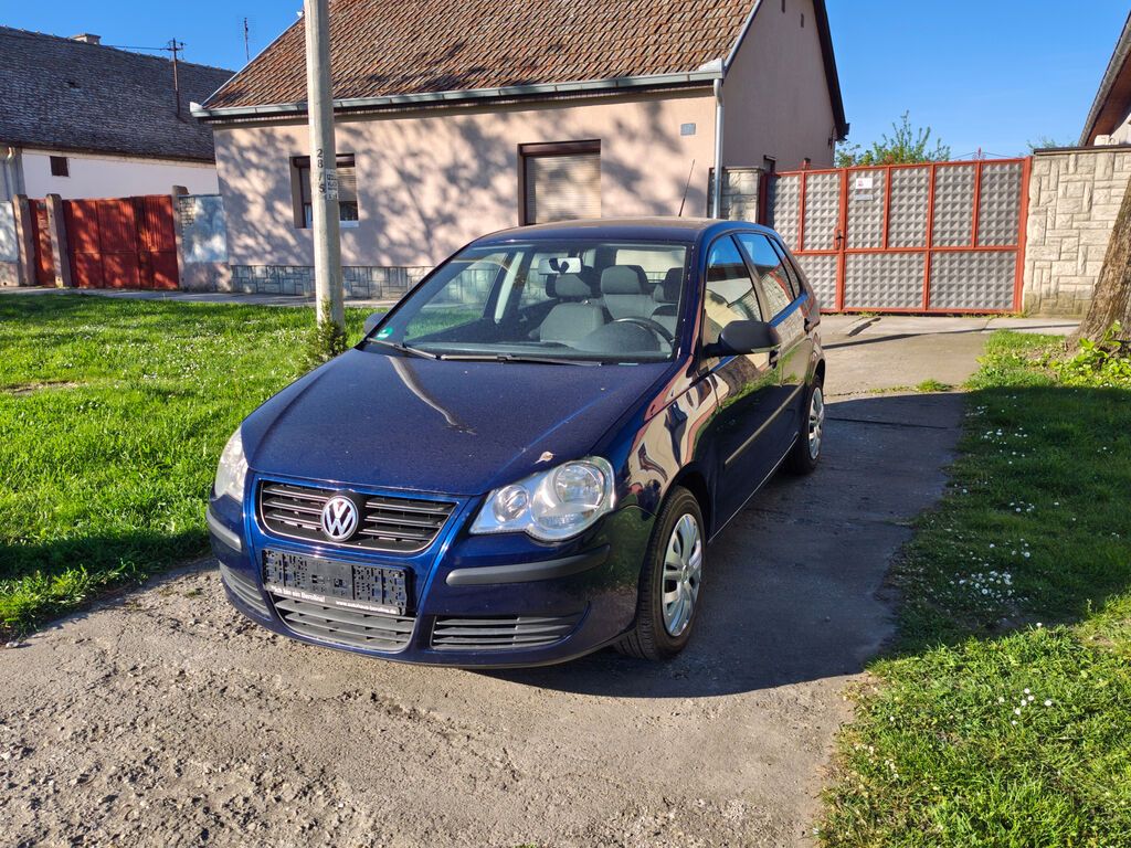 VW Polo 2009. g. 1,2 benzin 44KW/60KS . Motor i mehanika u odlicnom