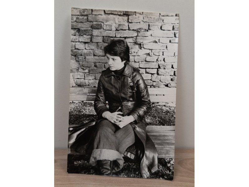 Vintage fotografija devojka