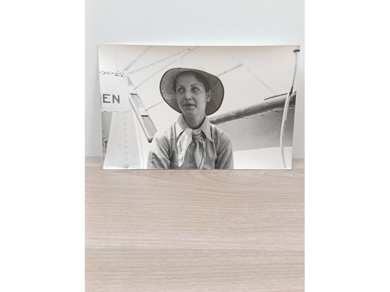 Vintage fotografija devojka