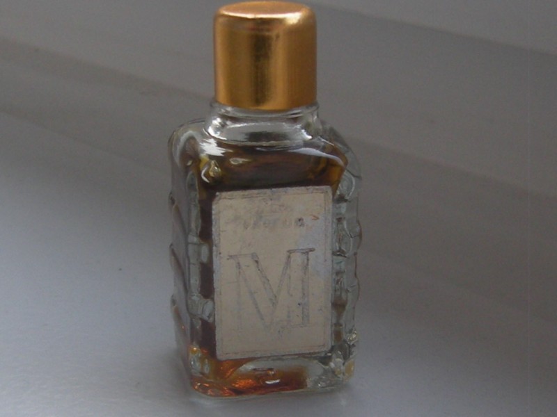 Parfem M