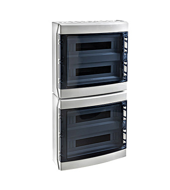 Distributivni orman 4-reda, 72 modula, IP65ž, providna vrata
872x418x148mm (VxŠxD), sadrži N i PE sabirnice, DIN šine podesive po dubini, klasa zaštite II, nazivni napon: 1000V AC/1500V DC, mater...