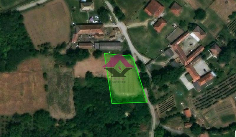 Sopot, Mala Ivanča, građevinsko zemljište 2327m2 ID#1599
25.000 €