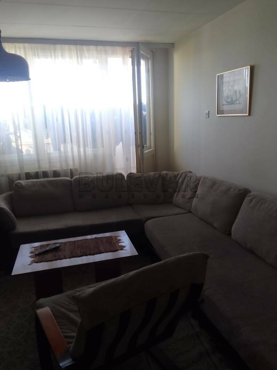Dvosoban stan, Niš - Bulevar Nemanjića | Izdavanje · 60m² · 260€