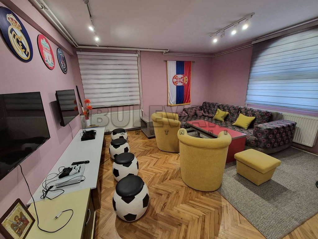 Jednosoban stan, Niš - Palilula | Izdavanje · 40m² · 450€
