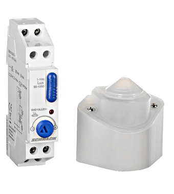 Analogni prekidač sa senzorom svetlosti
1-1000lx brightness range, max. 3000W lamp load, for DIN rail mounting