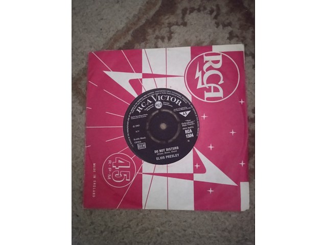 Elvis Presley – Blue river