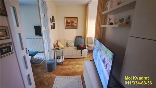 Zvezdara, Vukov spomenik - Milorada Šapčanina