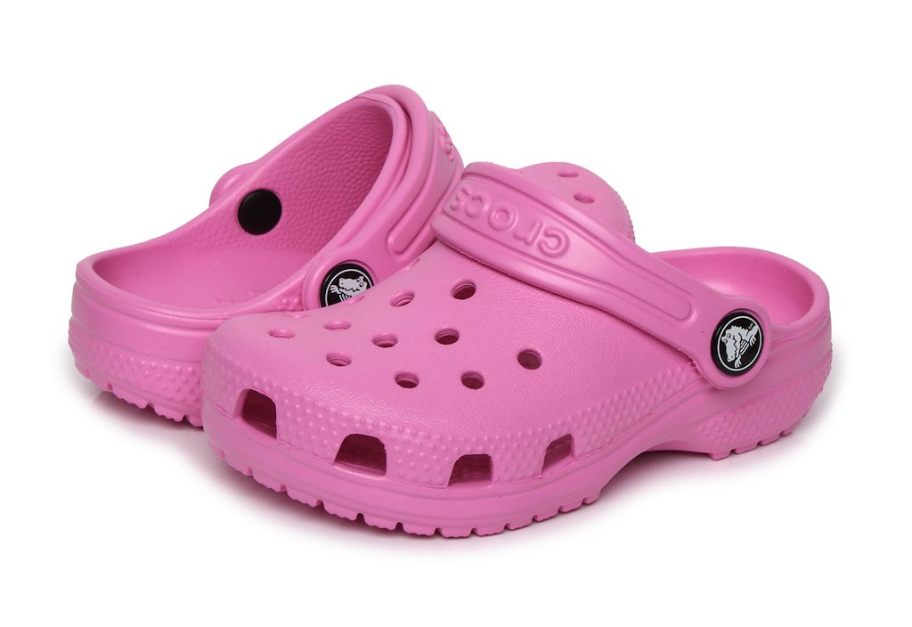 Crocs 
Zatvorene papuče
- Classic Clog T