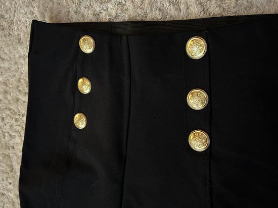 Crne pantalone
