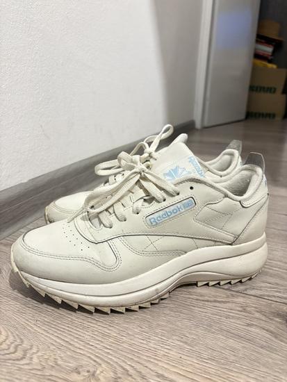 Reebok patike %