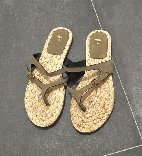 ZARA PAPUCE NOVE 40/41