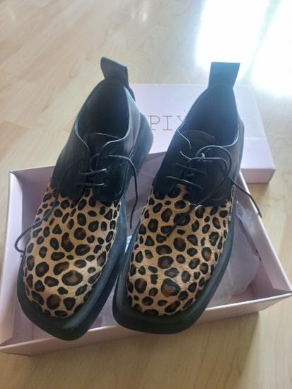 10.500 Pixy nove kozne cipele