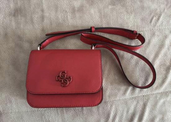 Guess torbica NOVO